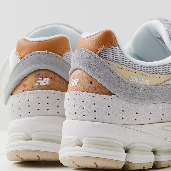 New Balance | Shoes | New Balance 200r | Poshmark